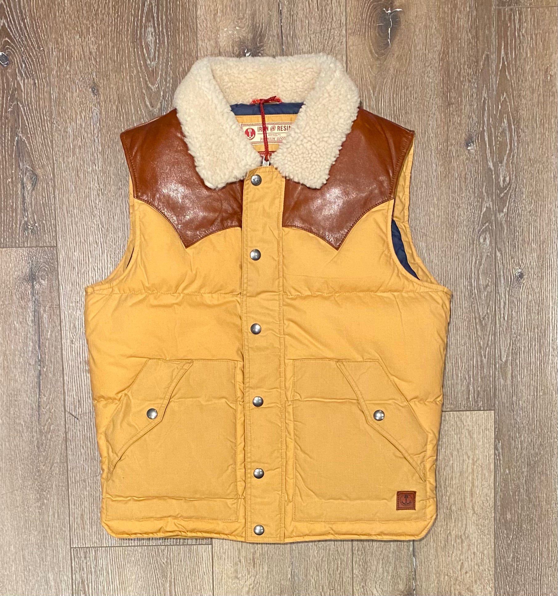Basin Vest - Mustard